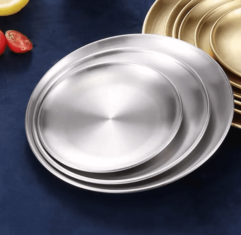 Lightweight Stainless Steel Camping Plates – 23cm / 26cm / 30cm - VOLANS